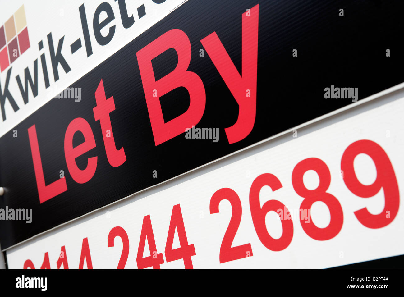 Estate Agents Letting Sign Stock Photo - Alamy