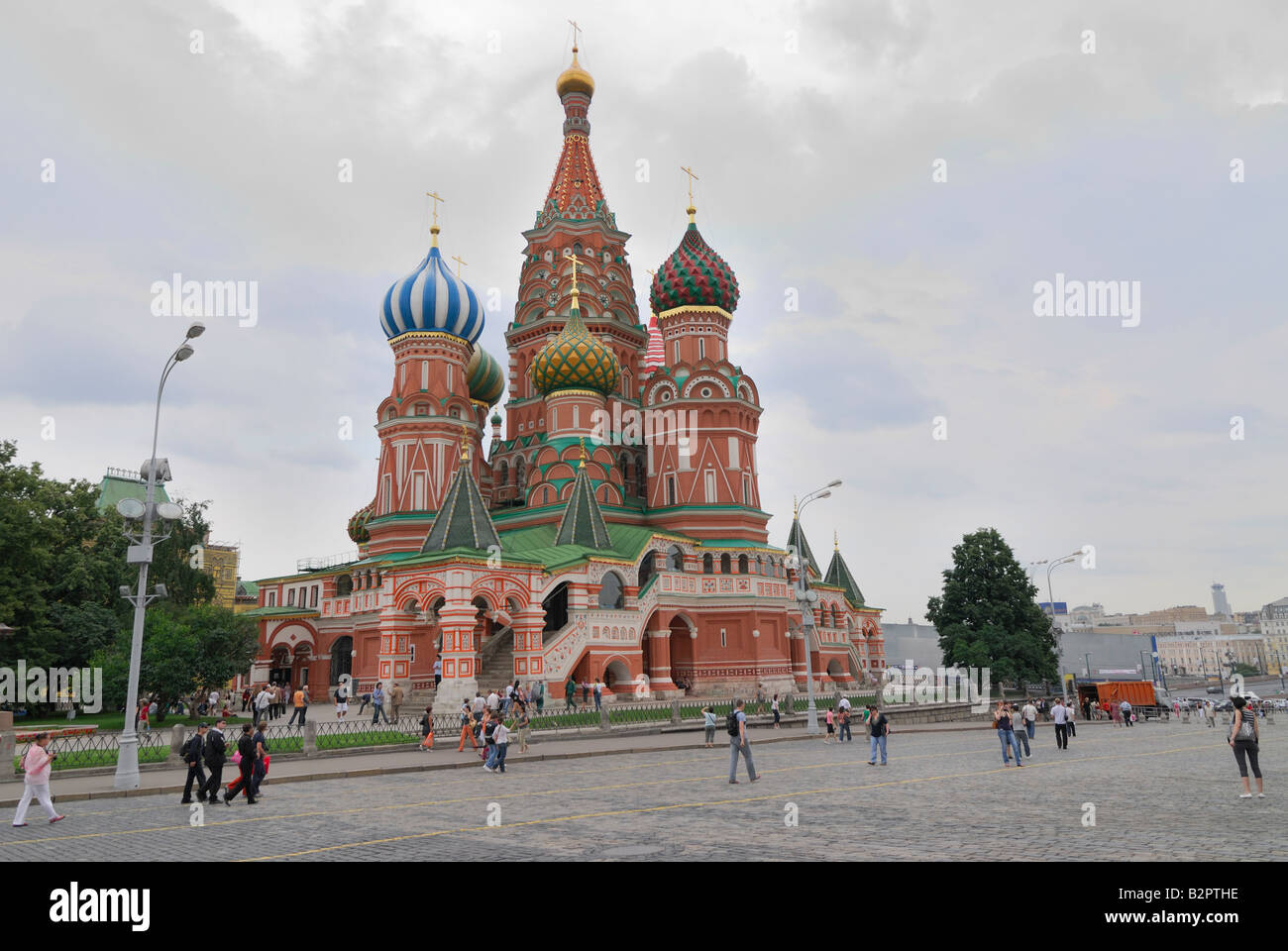 Basil cathedral sky view hi-res stock photography and images - Alamy