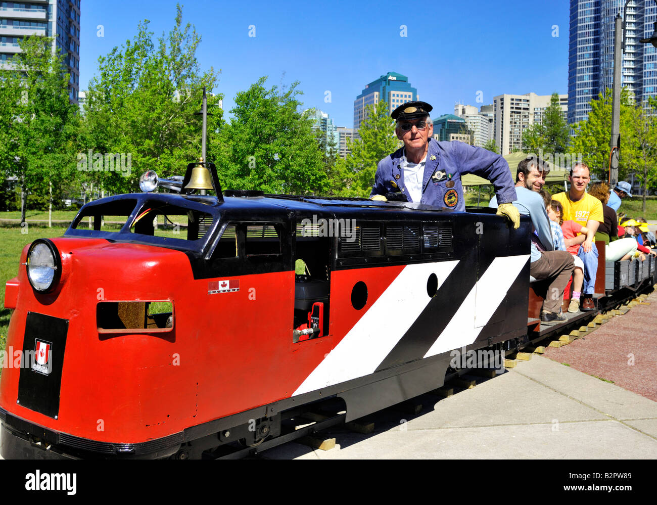 Model train ride on hi-res stock photography and images - Alamy