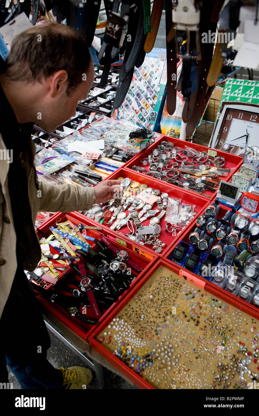 Tuscany market customer hi-res stock photography and images - Alamy