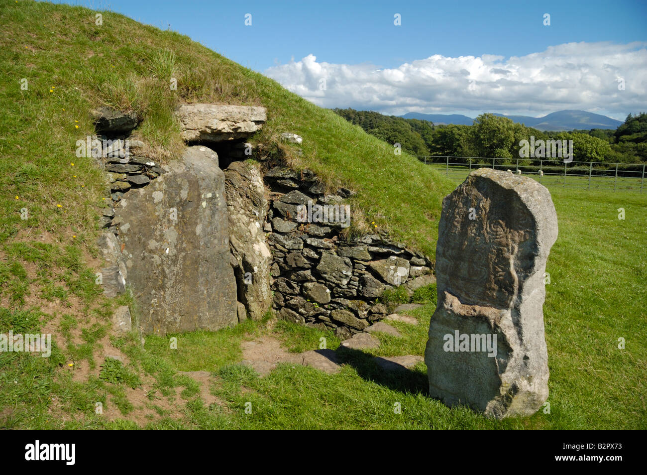 The ancient burial mound of Bryn Celli Ddu Anglesey Wales UK Stock ...