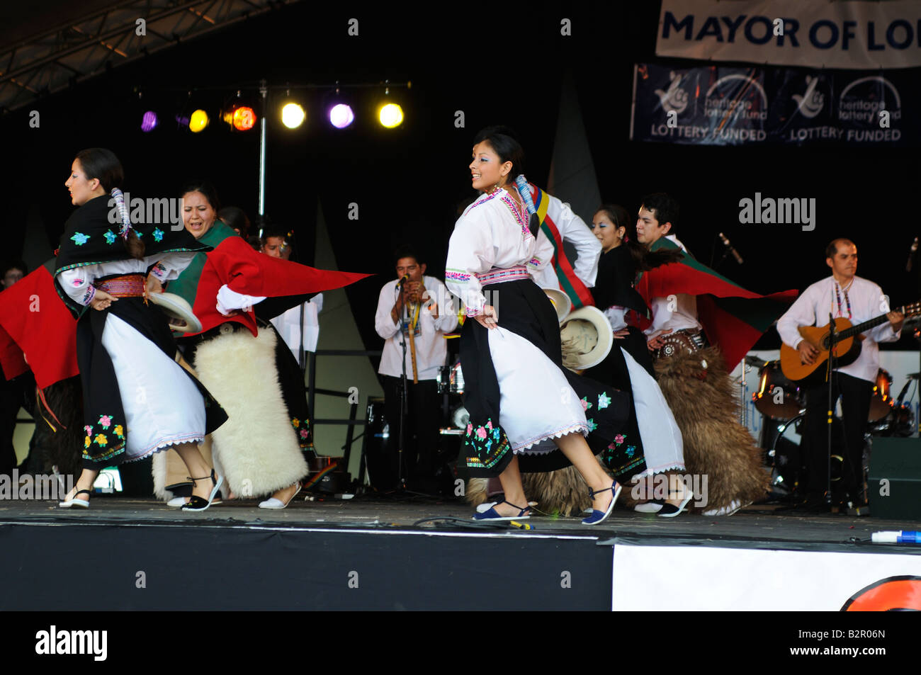 Latin American Carnival in London Ecuadorian folk dancers Tungurahua ...
