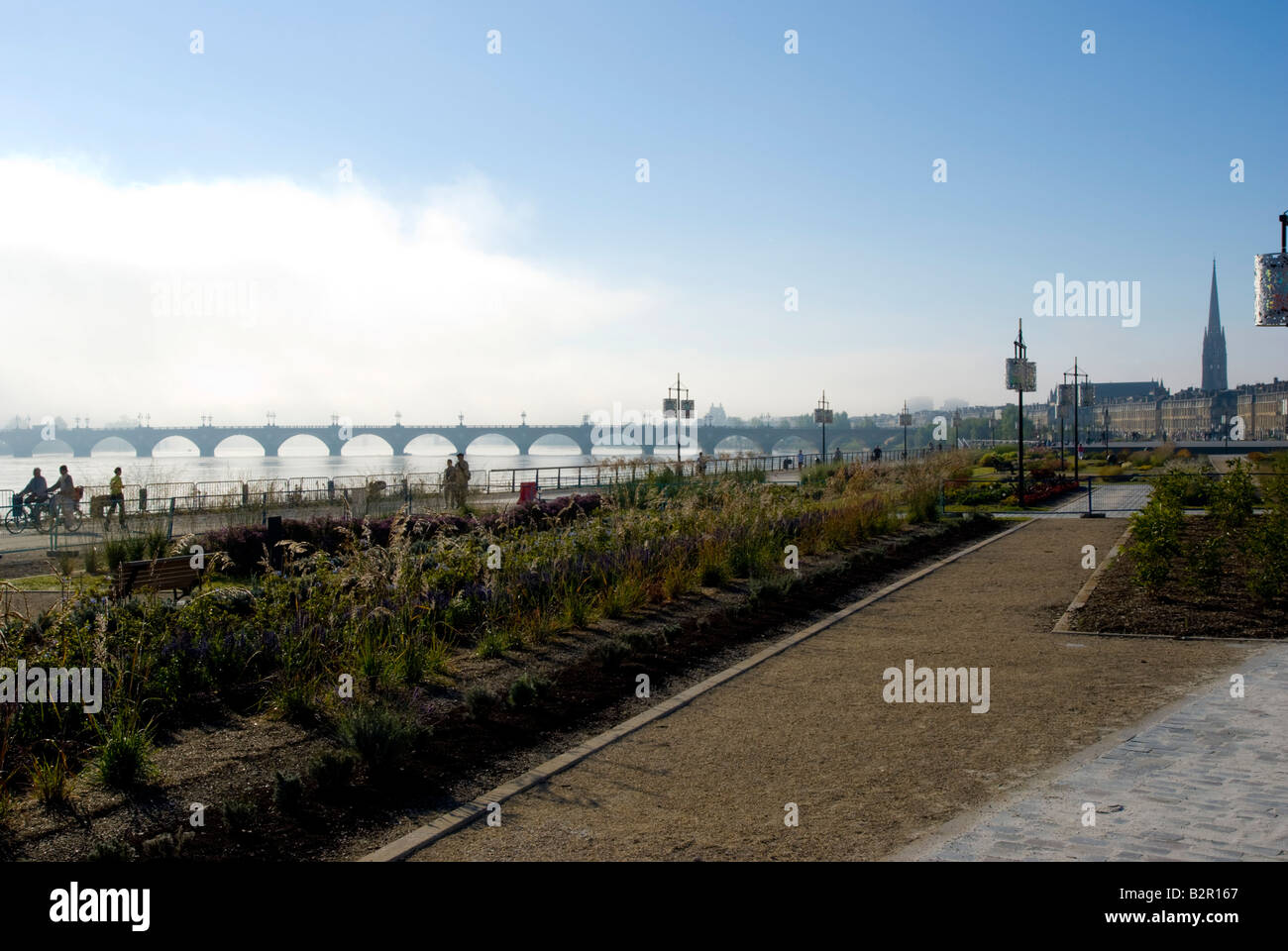 Port of bordeaux france hi-res stock photography and images - Alamy