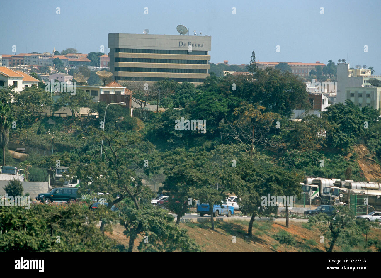 De Beers headquarters building in Luanda, Angola Stock Photo - Alamy