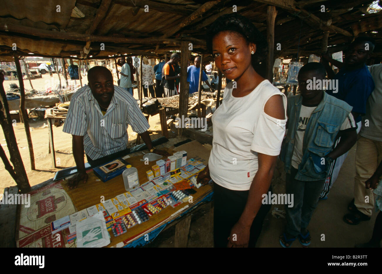 Angola business woman hi-res stock photography and images - Alamy