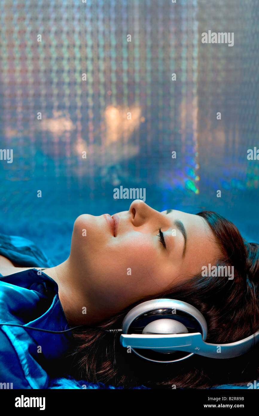 Woman laying down profile hi-res stock photography and images - Alamy