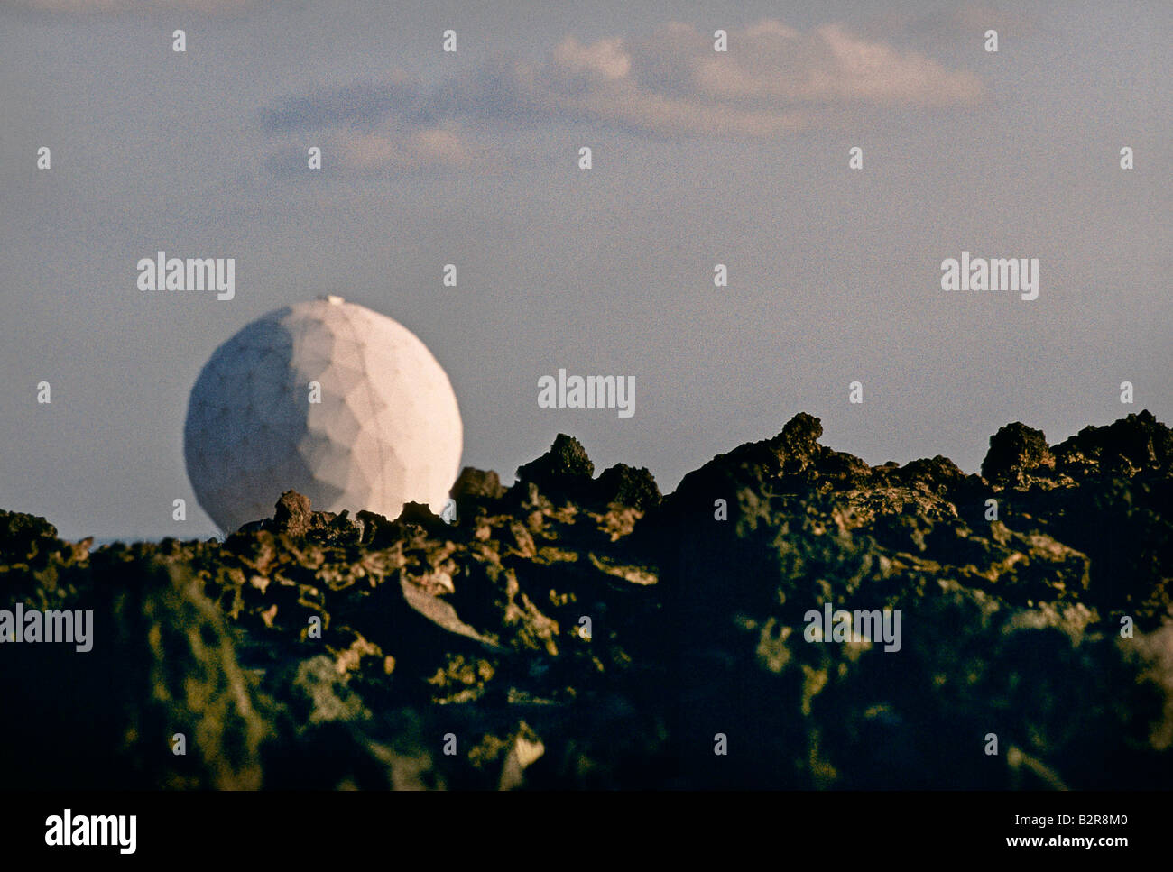 ascension island nasa ntke zeus satellite tracking station in ...