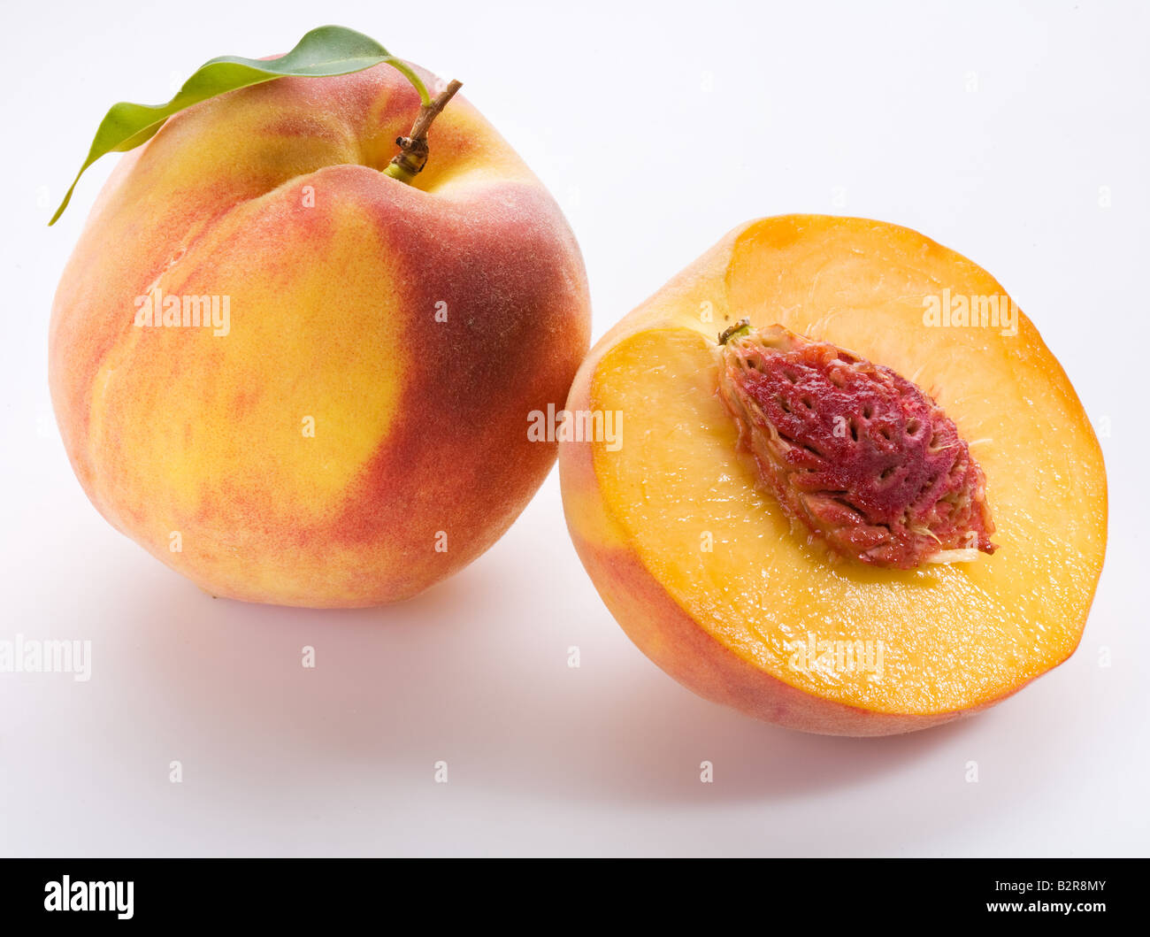 Peach fruit hi-res stock photography and images - Alamy