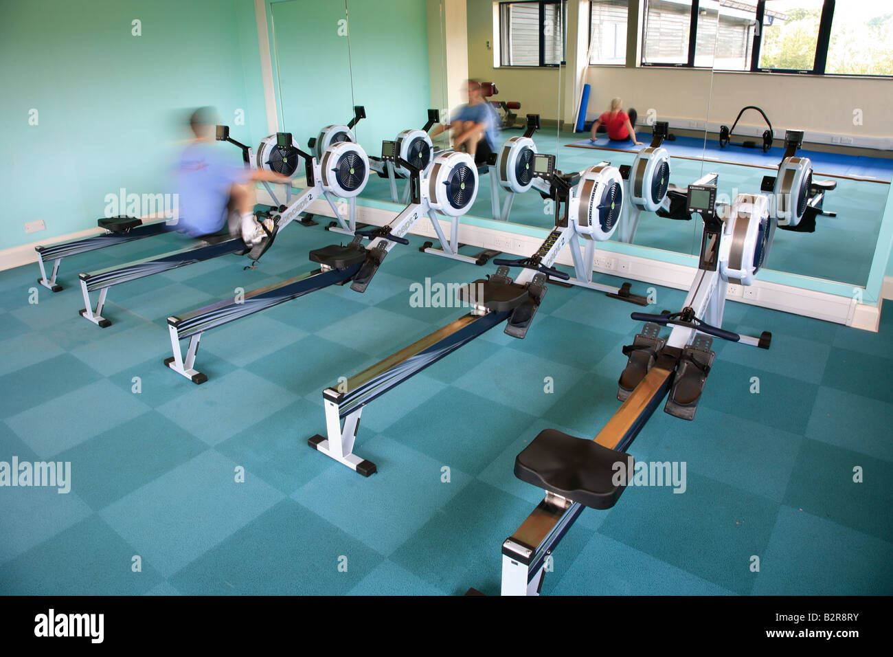 Exercise machines in a gym hi-res stock photography and images - Alamy