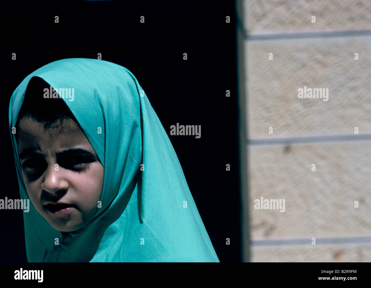 Muslim child burka hi-res stock photography and images - Alamy