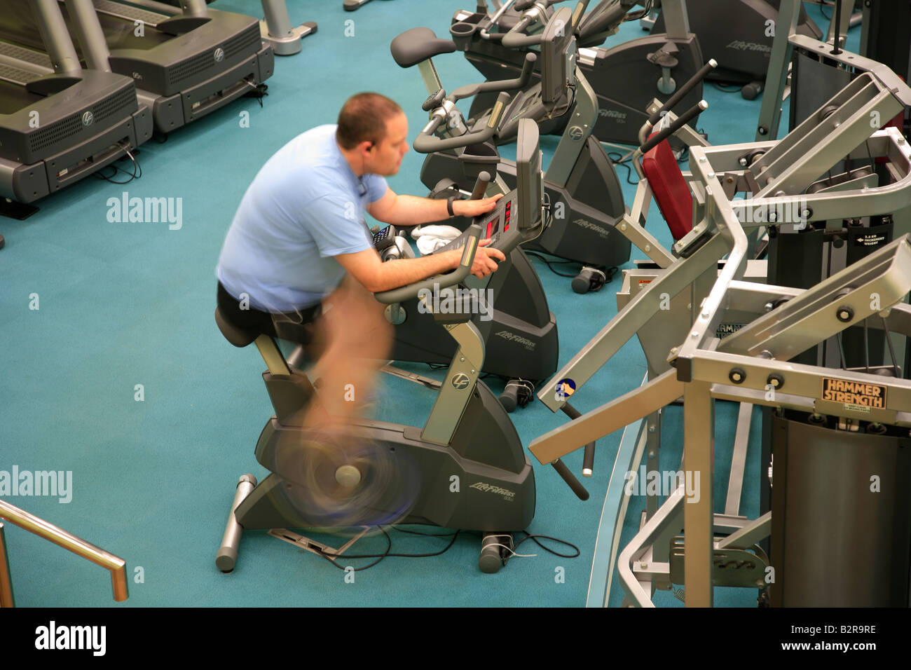 Cycles run hi-res stock photography and images - Alamy