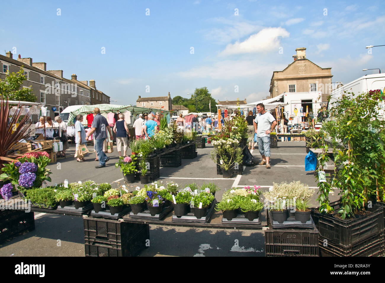England north yorkshire leyburn wensleydale hi-res stock photography ...
