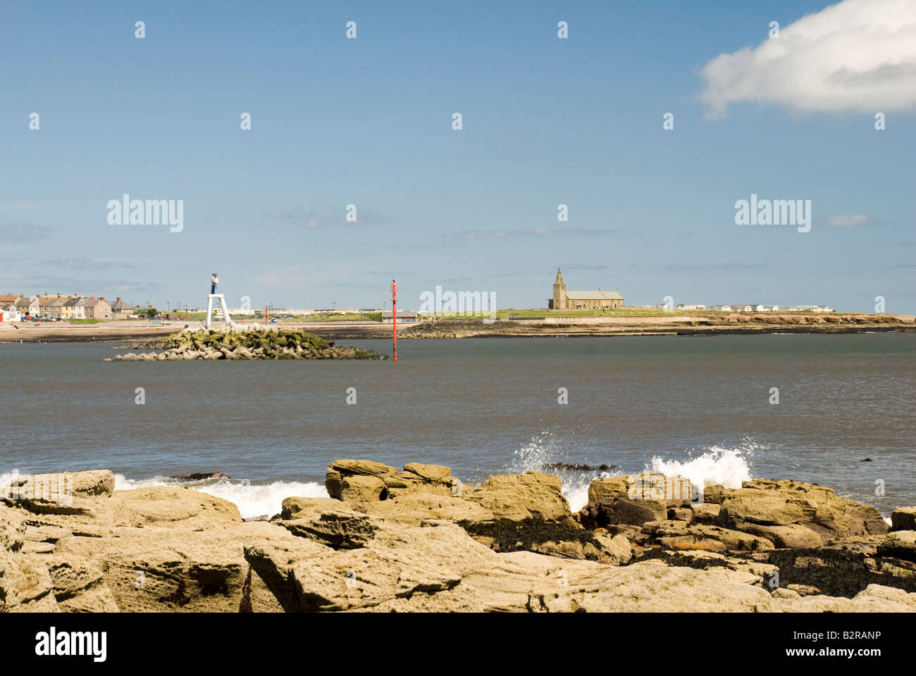 Newbiggin By The Sea Couple Statue High Resolution Stock Photography ...