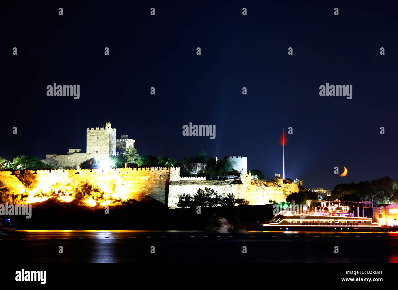 Bodrum Castle / St. Peter Castle, Fortress (Bodrum Kalesi) and moon ...