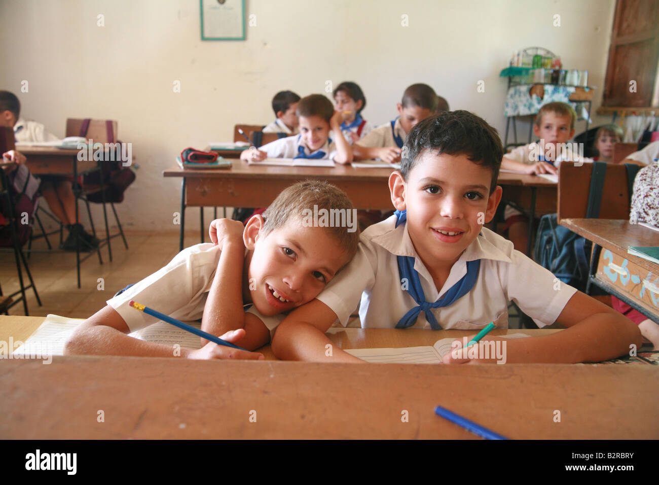 Latin america kids in classroom hi-res stock photography and images - Alamy