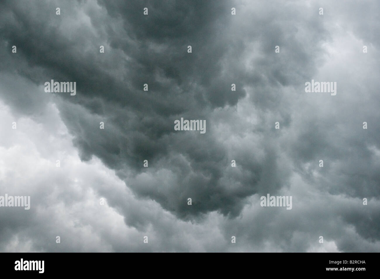 Fast moving weather front storm hi-res stock photography and images - Alamy