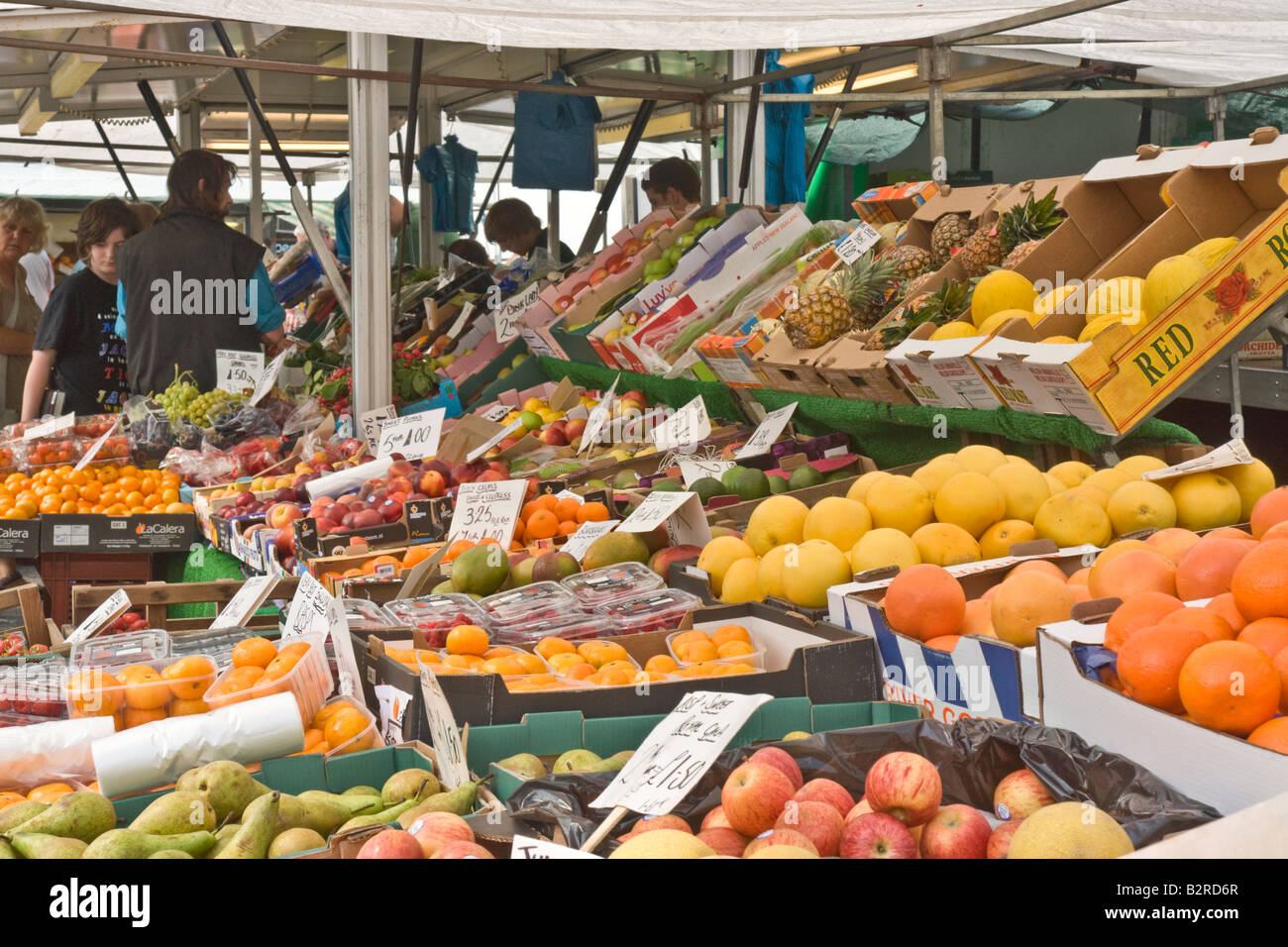 Leyburn Market High Resolution Stock Photography and Images - Alamy