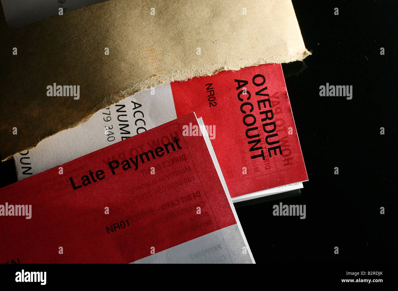 Late Payment bill due to increasing houshold bills. The cost of enery ...