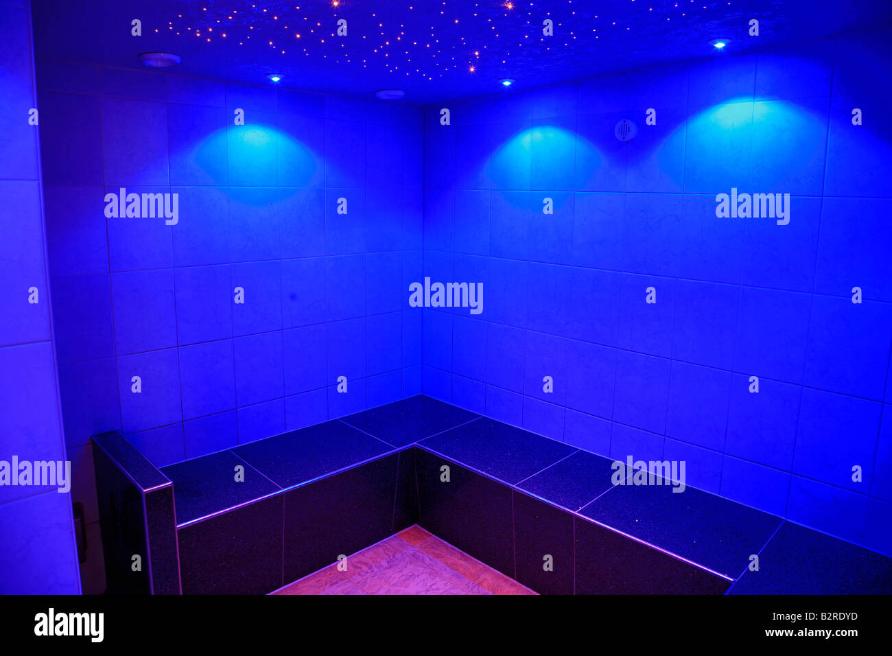 Saunas and steam rooms hi-res stock photography and images - Alamy