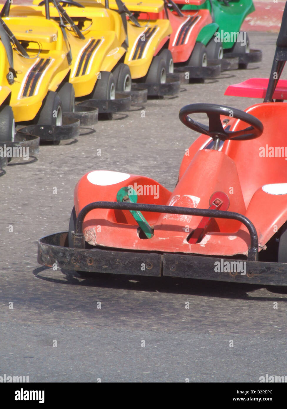 Empty kart hi-res stock photography and images - Alamy