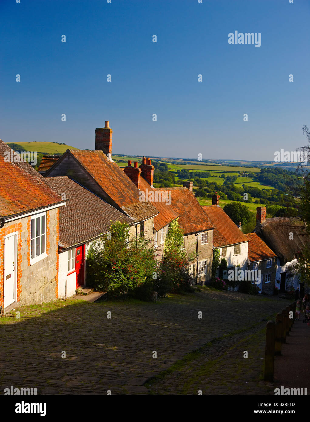 Gold Hill, Shaftesbury, England, UK Stock Photo - Alamy