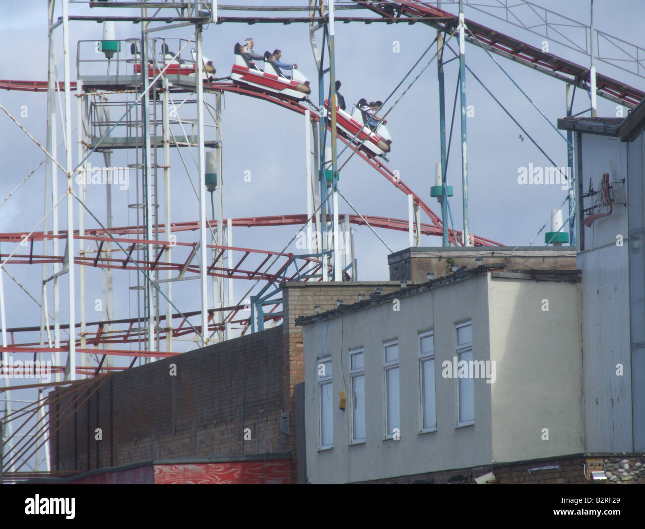 Empty roller coaster car hi-res stock photography and images - Alamy