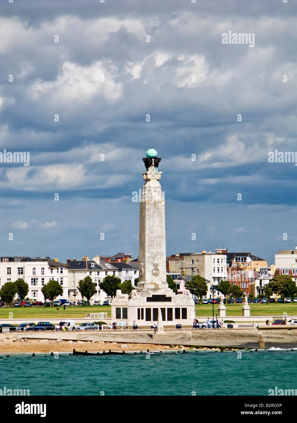 Naval war memorial southsea hi-res stock photography and images - Alamy