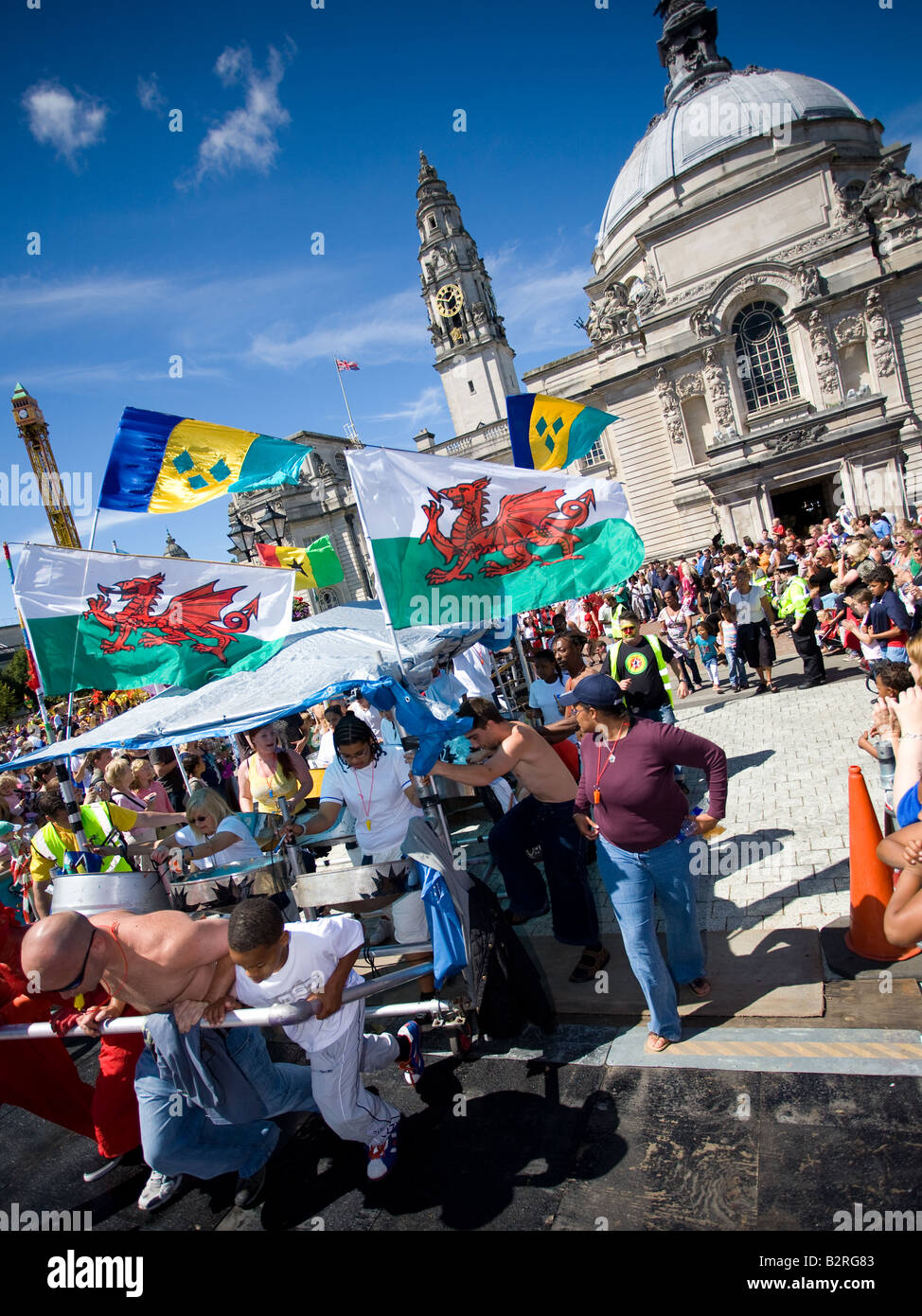 Performers taking part in the MAS carnival in Cardiff Stock Photo - Alamy