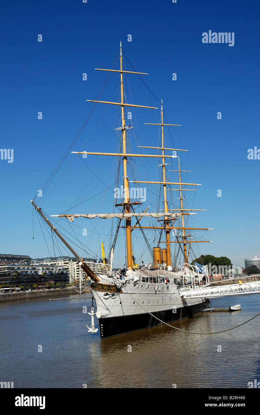 Military frigate hi-res stock photography and images - Alamy