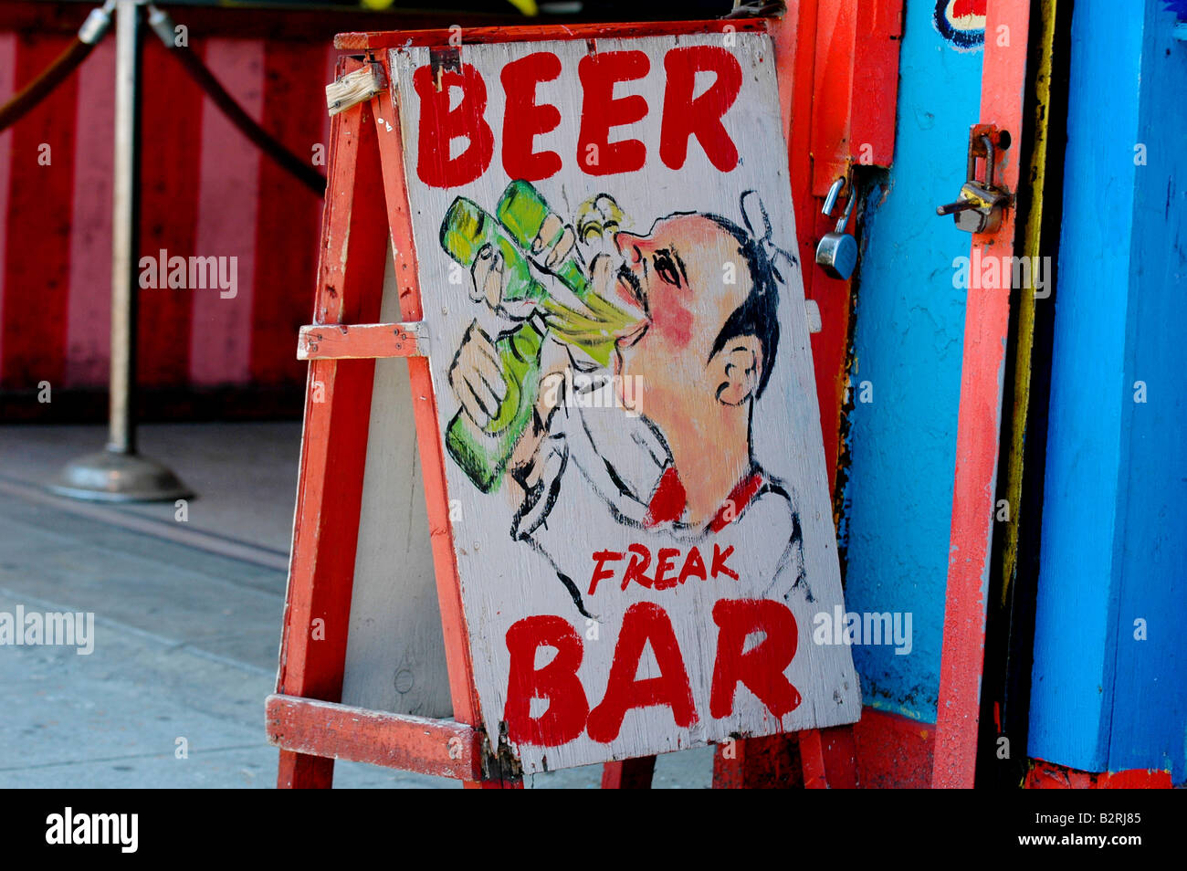 Freak bar hi-res stock photography and images - Alamy