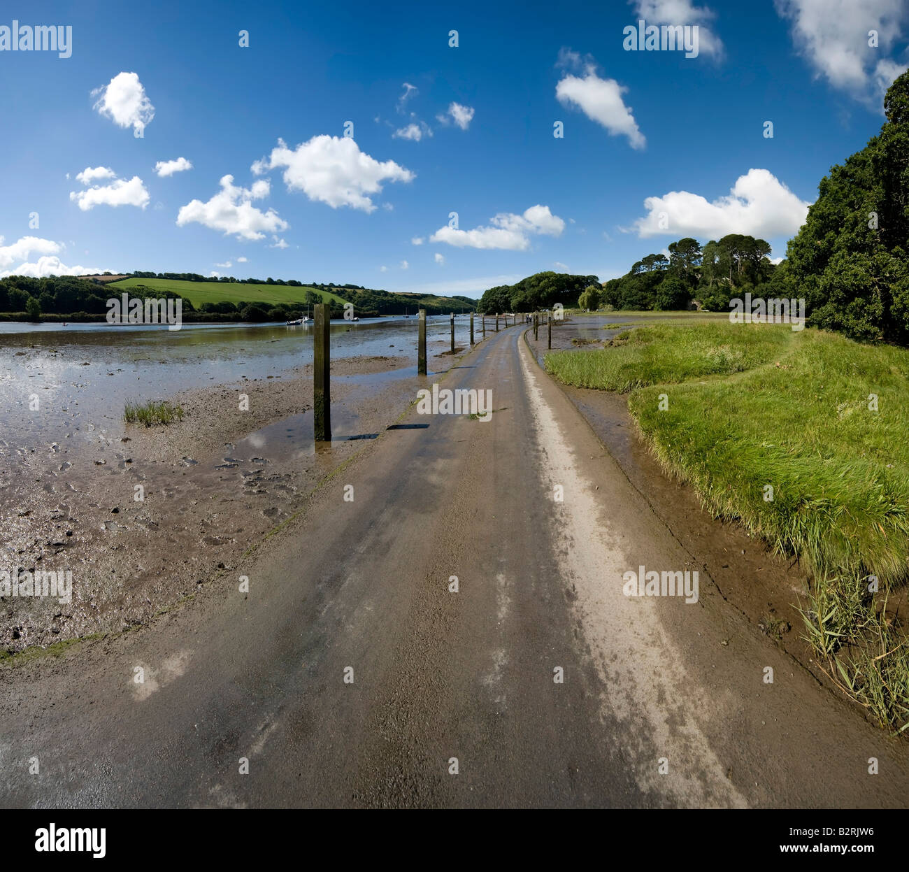 tidal road estuary of the river avon aveton gifford south hams devon ...