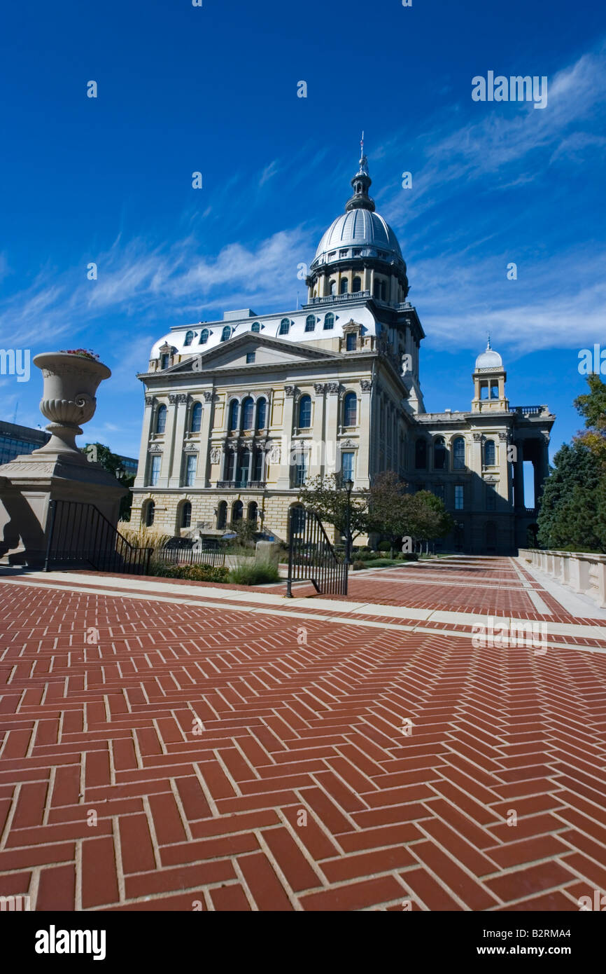 State Capitol of Illinois in Springfield Stock Photo - Alamy