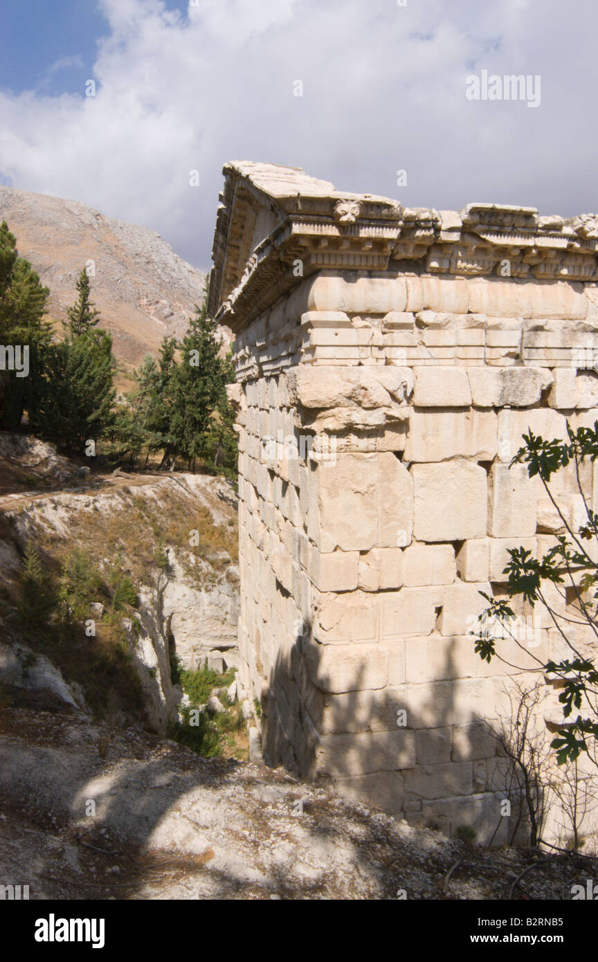 Roman temple at Niha Stock Photo - Alamy