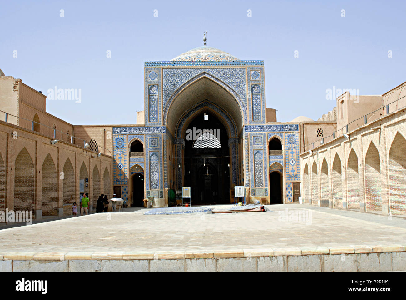 Iran. Yazd- Interior of Kabir Jameh Mosque Stock Photo - Alamy