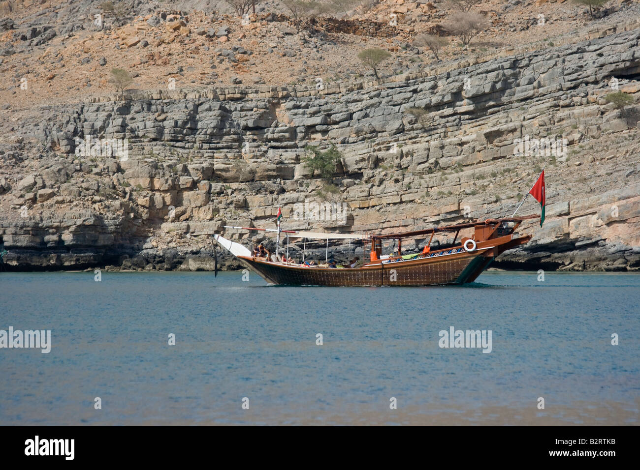 Musandam boat hi-res stock photography and images - Alamy