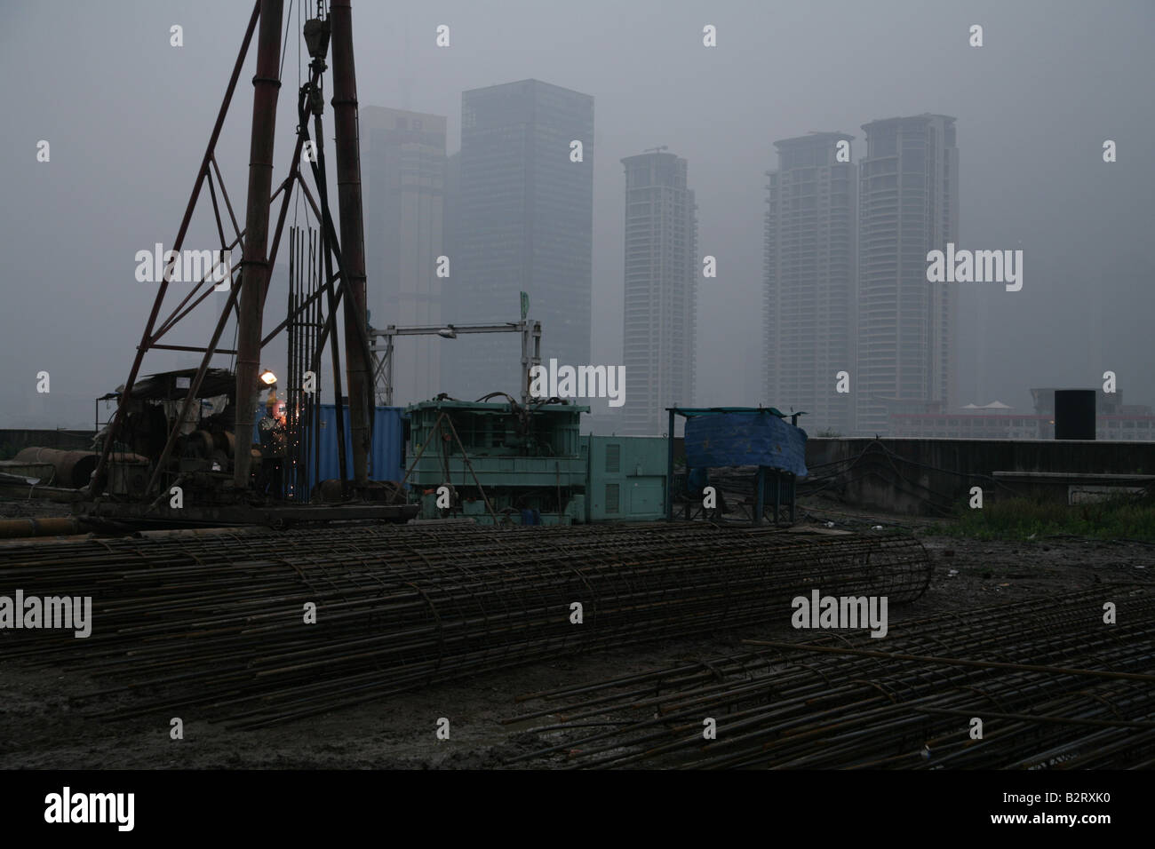 China building work hi-res stock photography and images - Alamy