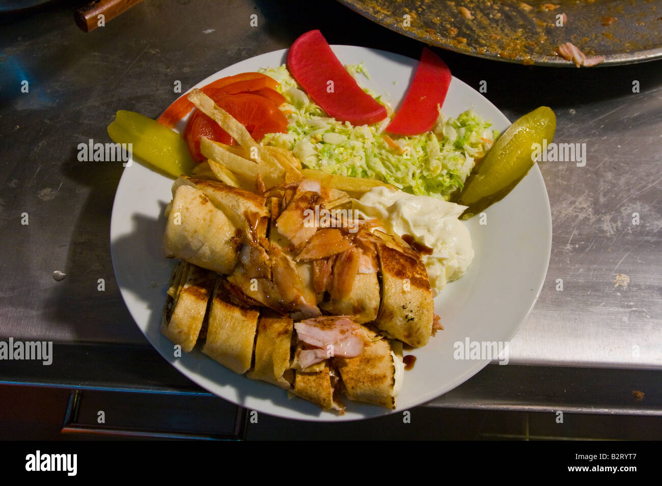 Damascus shawarma hi-res stock photography and images - Alamy