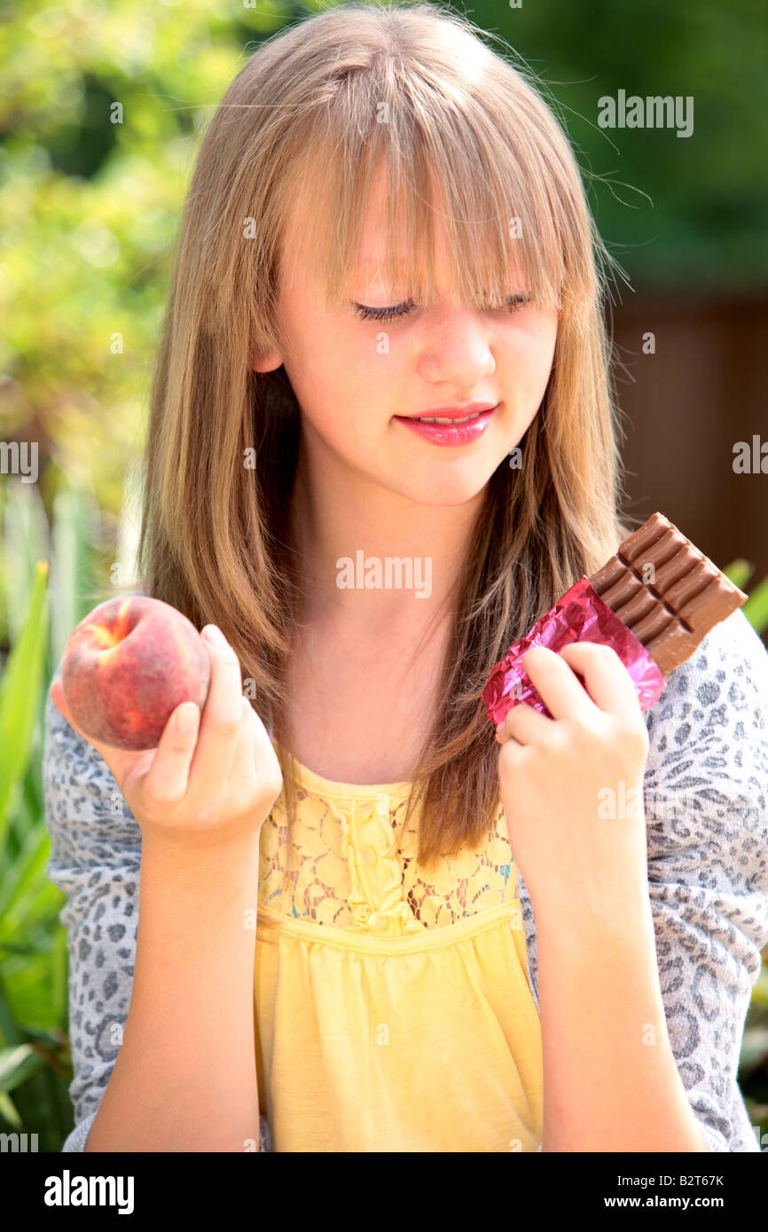 Teenage Girl Choosing Food Model Released Stock Photo - Alamy