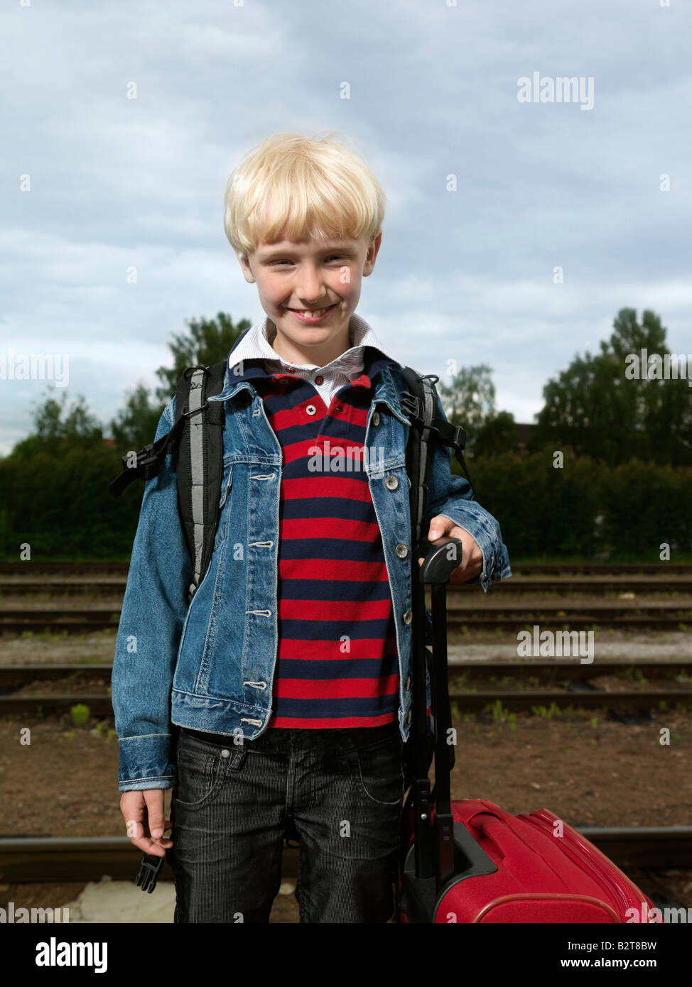 Boy station hi-res stock photography and images - Alamy