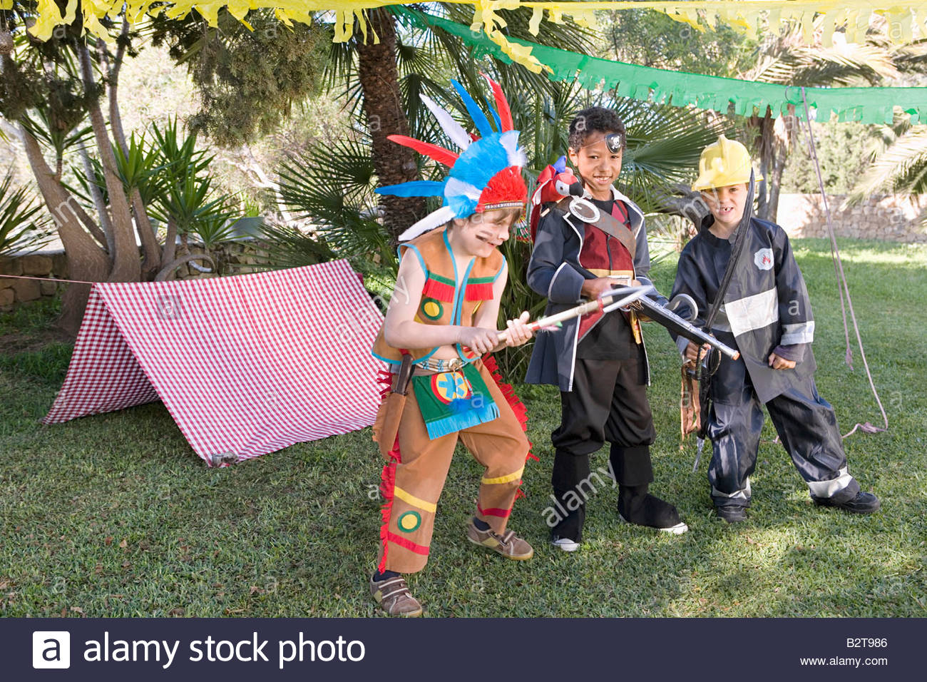 Fireman Rescue Child Stock Photos & Fireman Rescue Child Stock Images ...