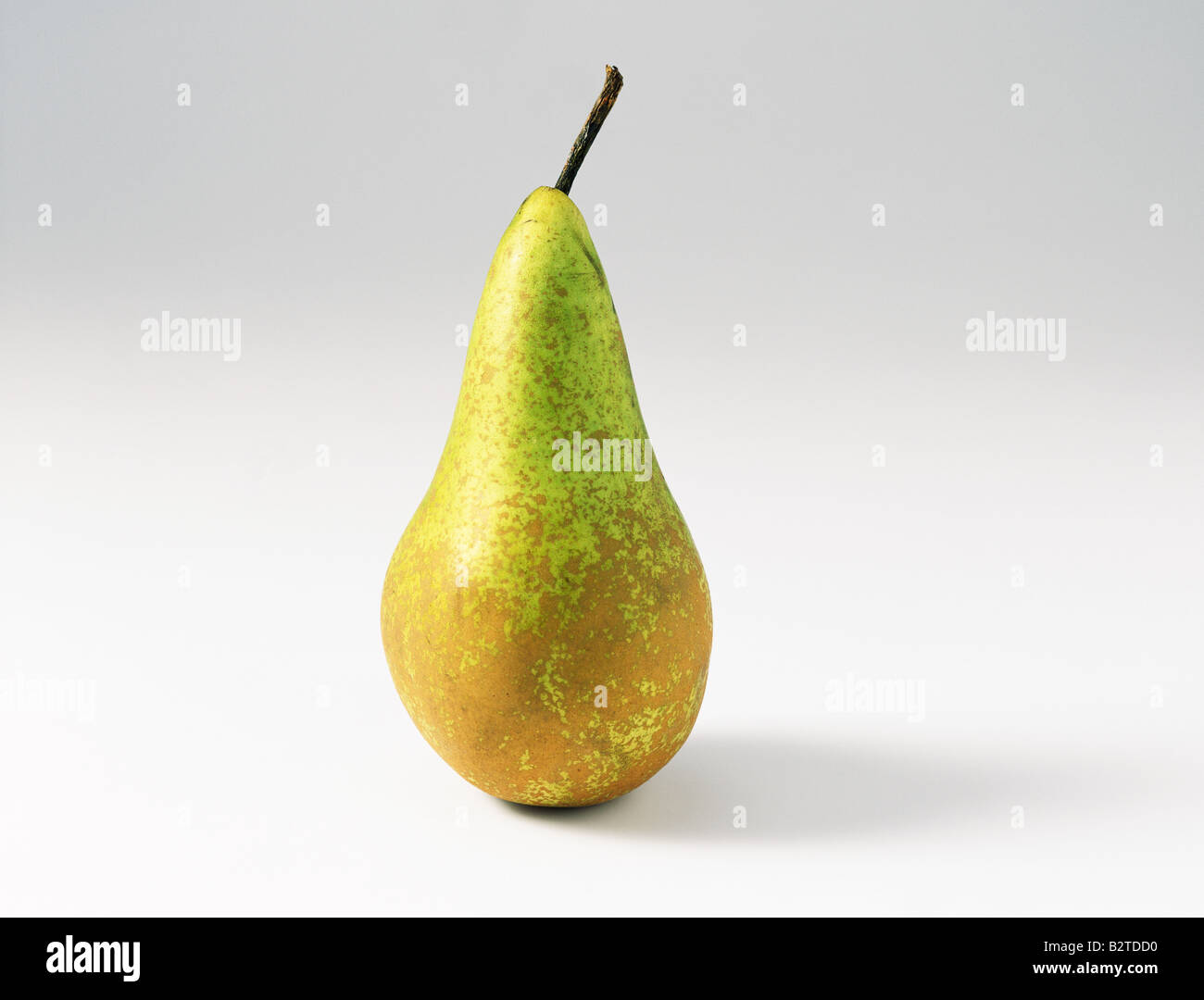 Pear images hi-res stock photography and images - Alamy
