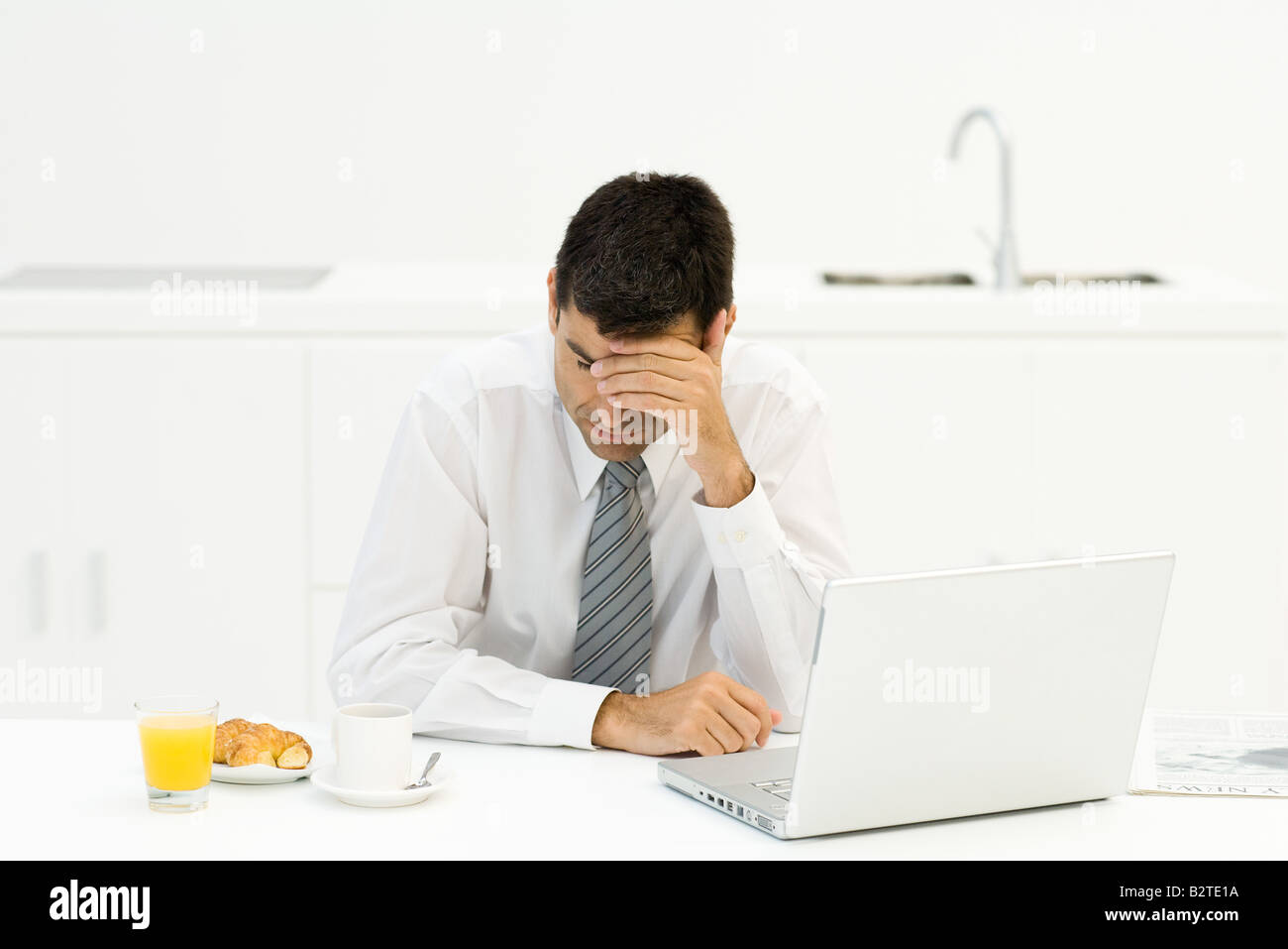 Laptop image burn hi-res stock photography and images - Alamy