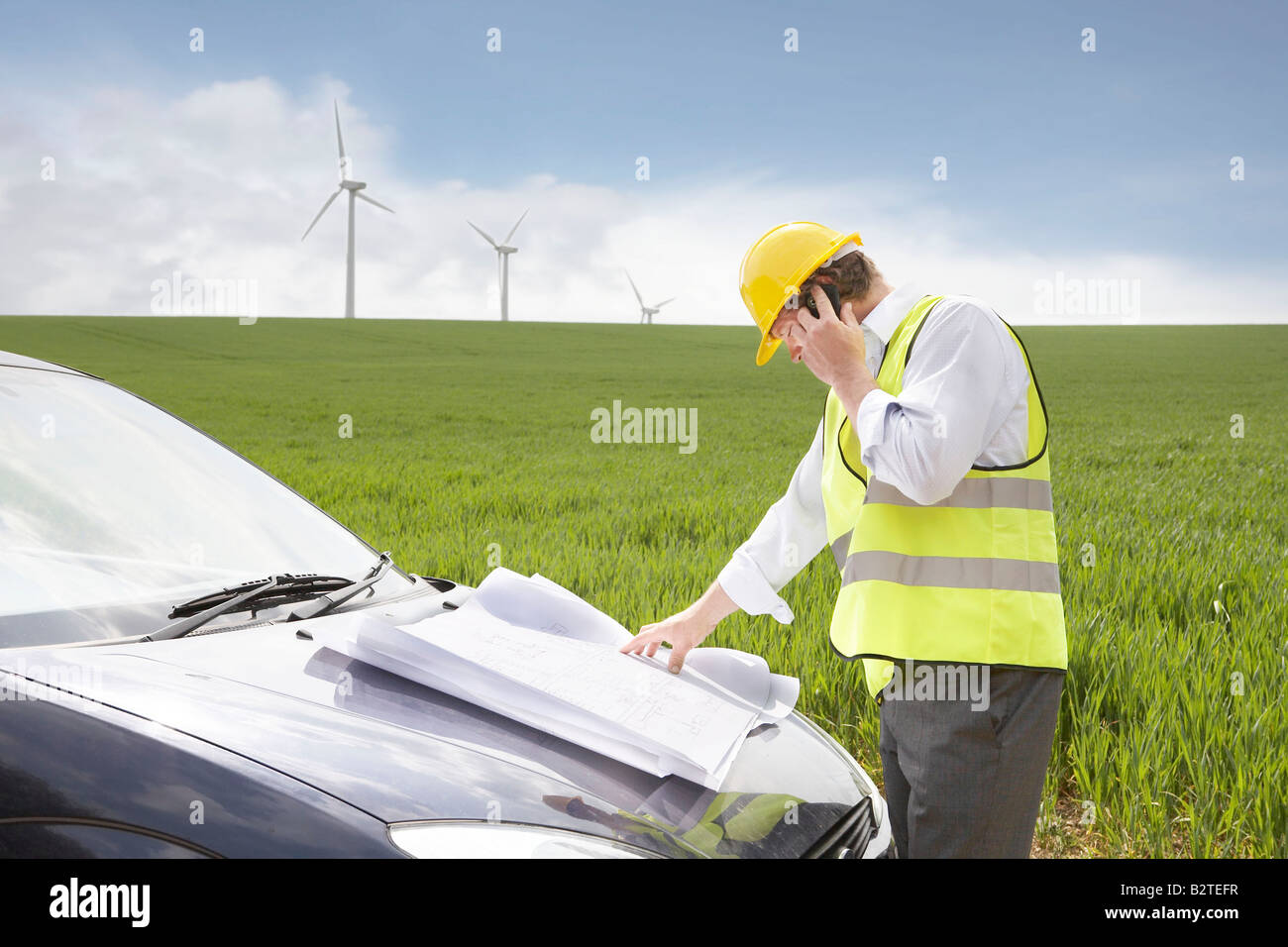 Car wind farm hi-res stock photography and images - Alamy