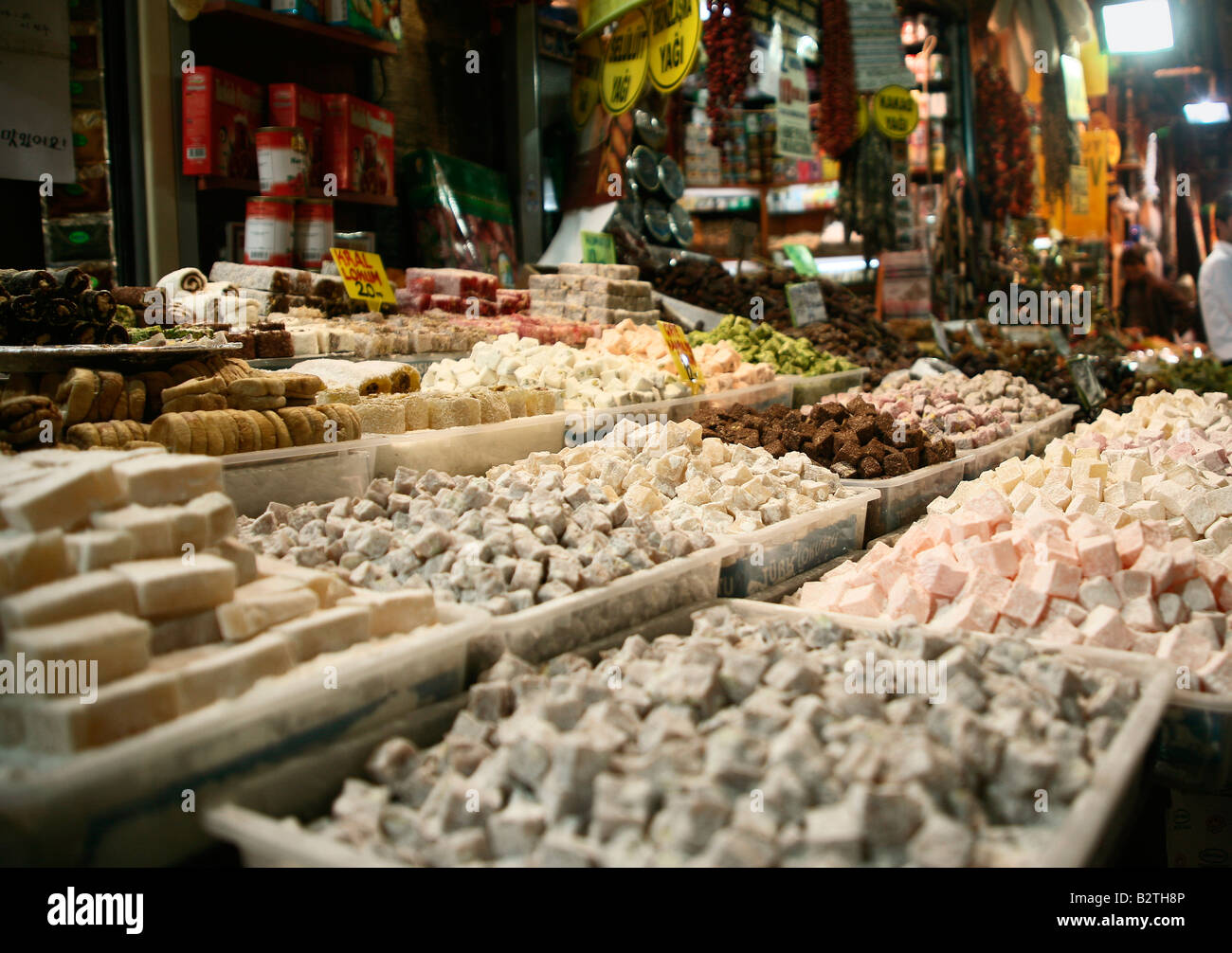 Turkish delights store in the Grand Bazaar Istanbul Stock Photo - Alamy