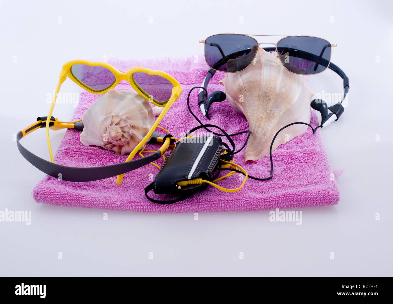 Conch shell music hi-res stock photography and images - Alamy