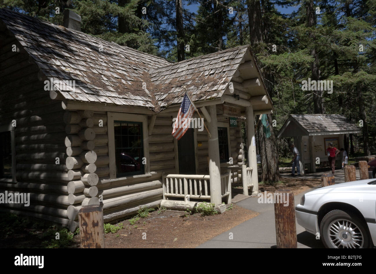 Ranger cabin hi-res stock photography and images - Alamy
