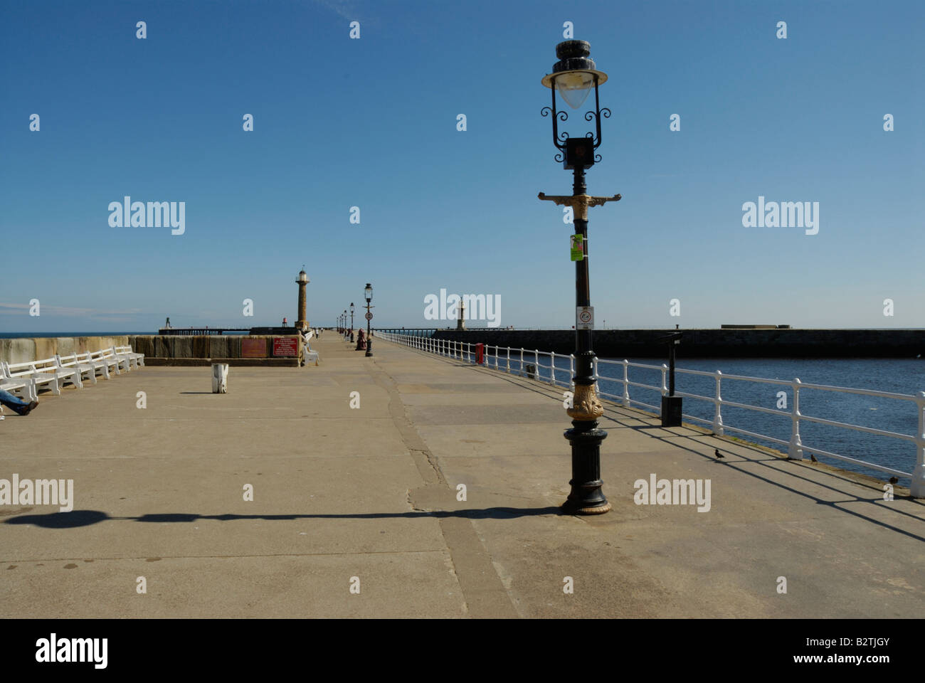 Whitby pier fishing hi-res stock photography and images - Alamy