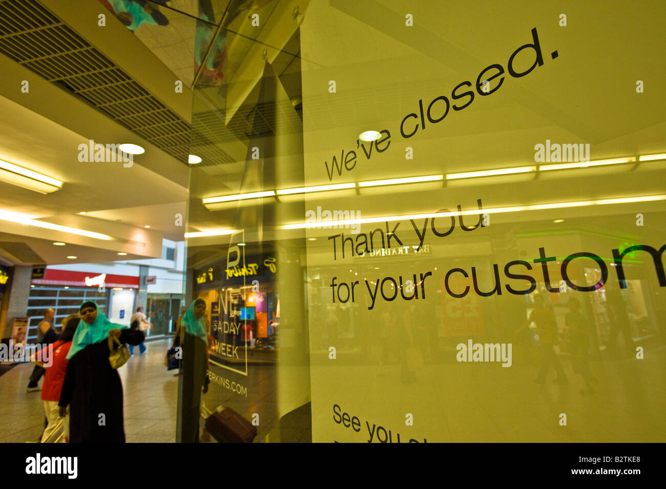 Closed Down Shop Stock Photos & Closed Down Shop Stock Images - Alamy