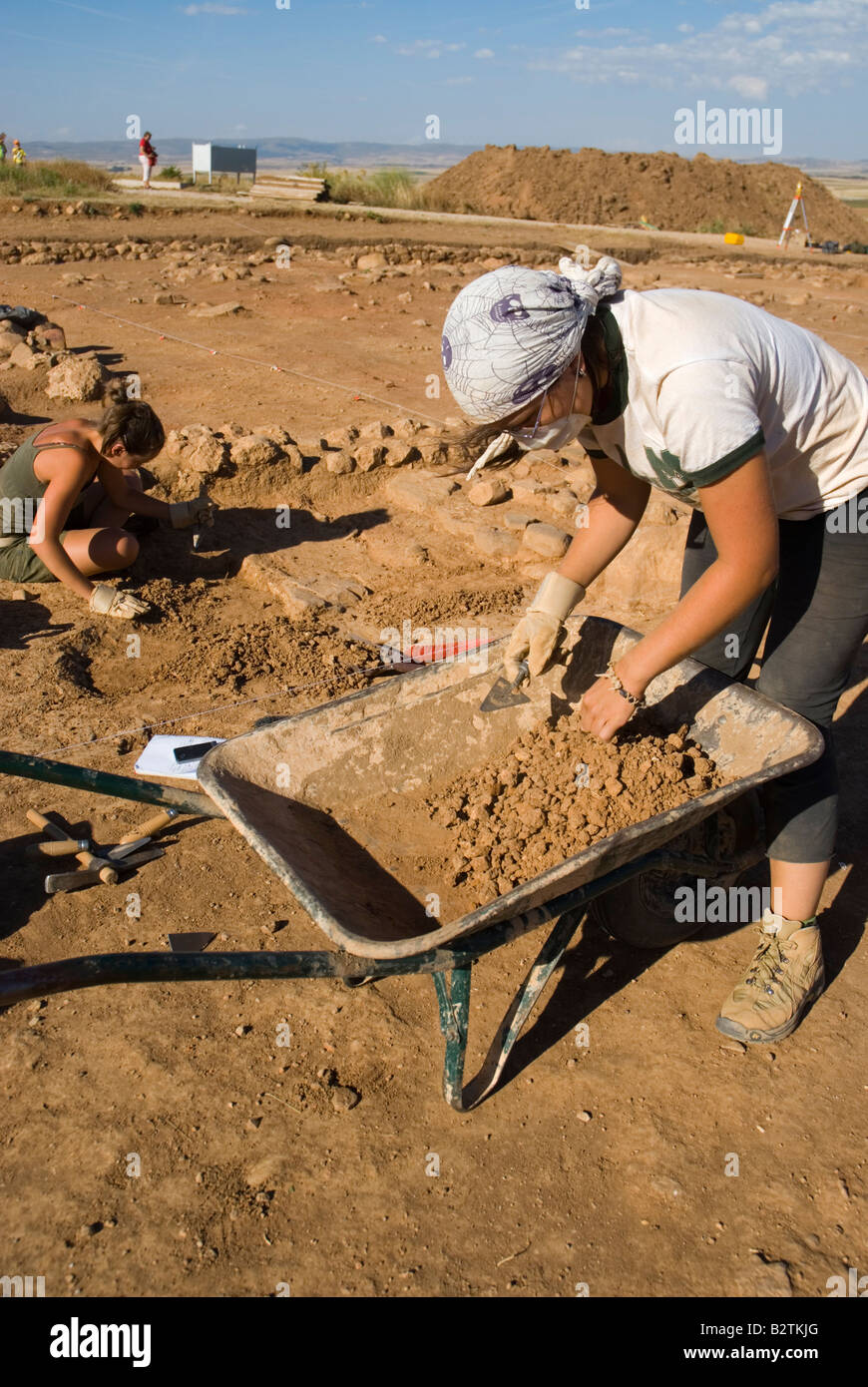 Woman archeologist excavation site hi-res stock photography and images ...