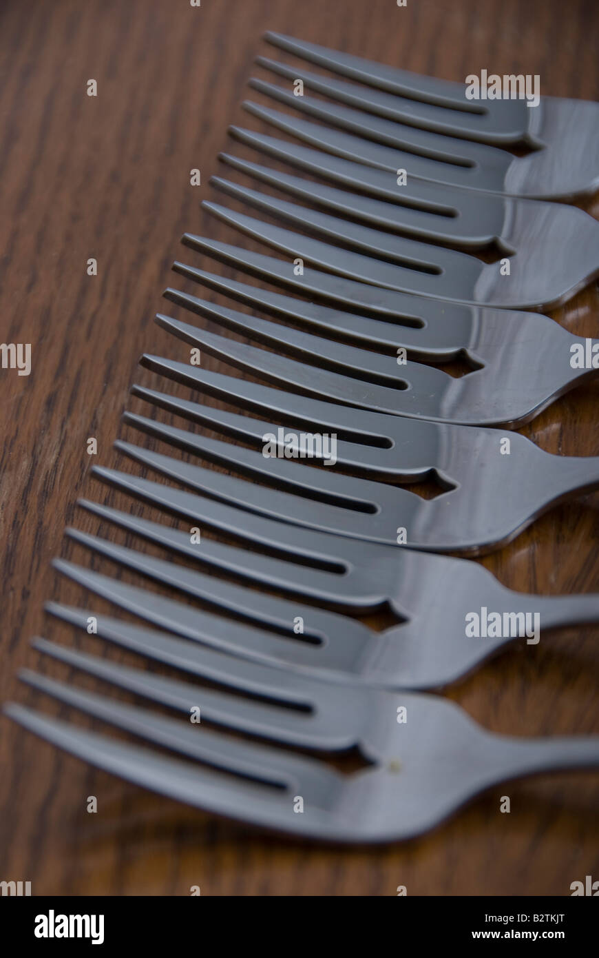 Stainless steel fish cutlery hi-res stock photography and images - Alamy
